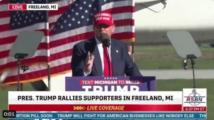 President Trump Holds Electric Rallies In Wisconsin And Michigan - Joe Hoft